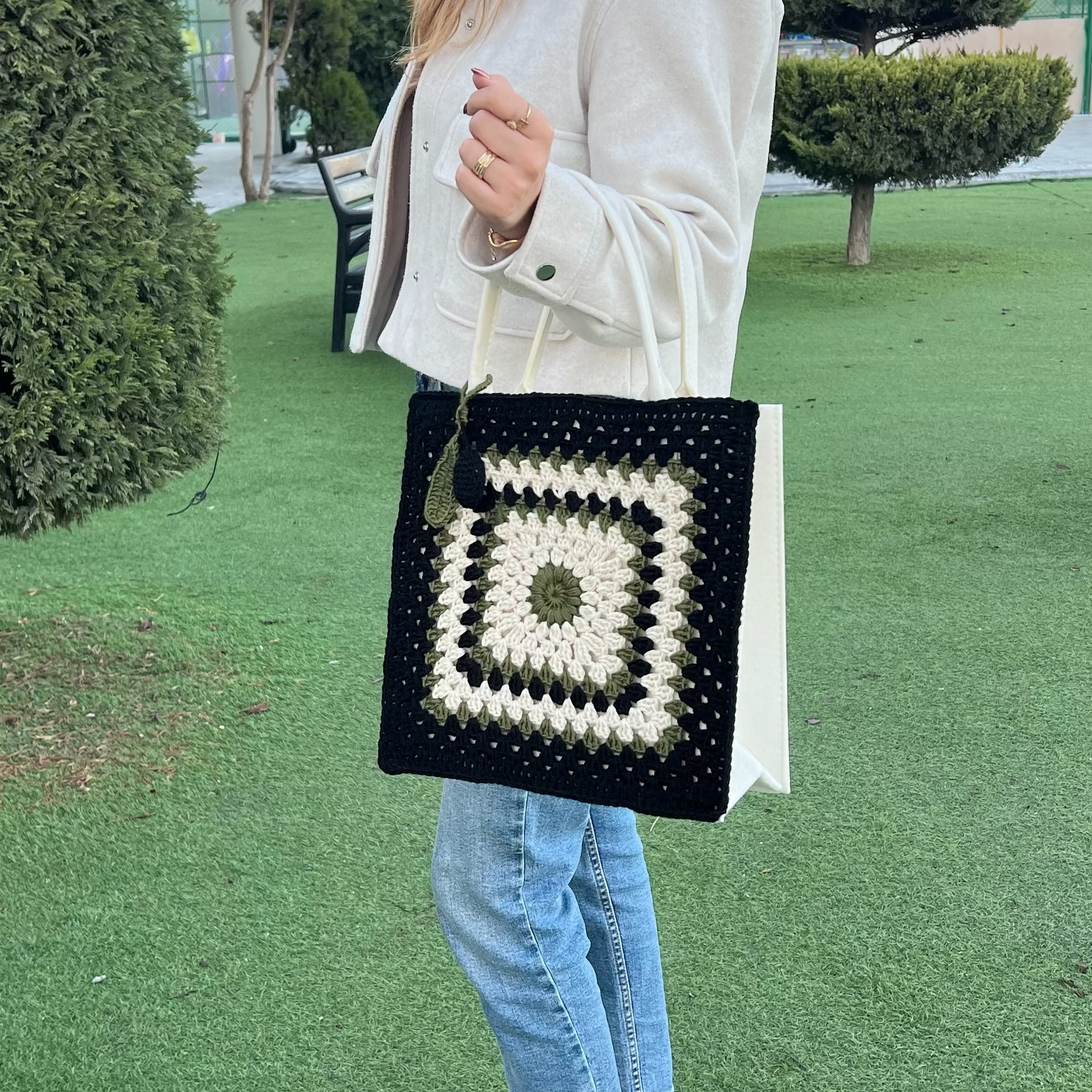 Hand-Crocheted Palestinian Olive Bag – Black & Cream Square Design ...